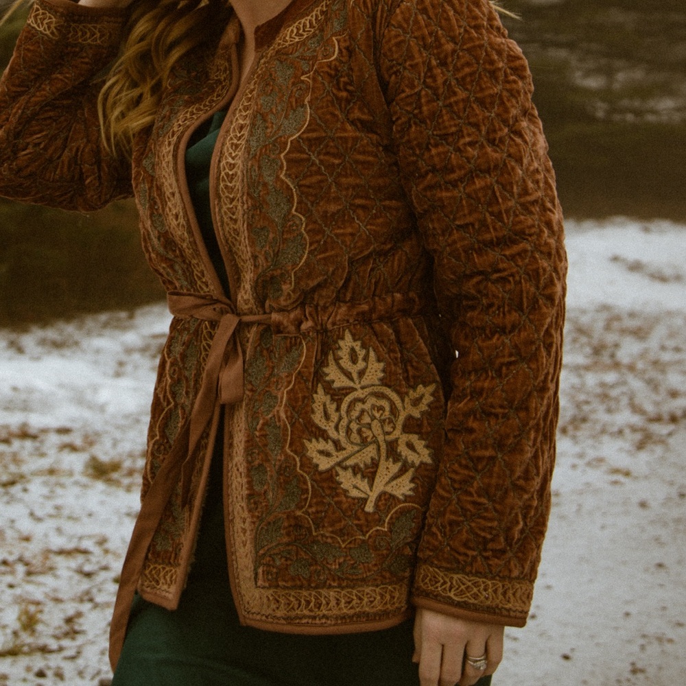 Quilted And Embroidered Velvet Jacket - Gem